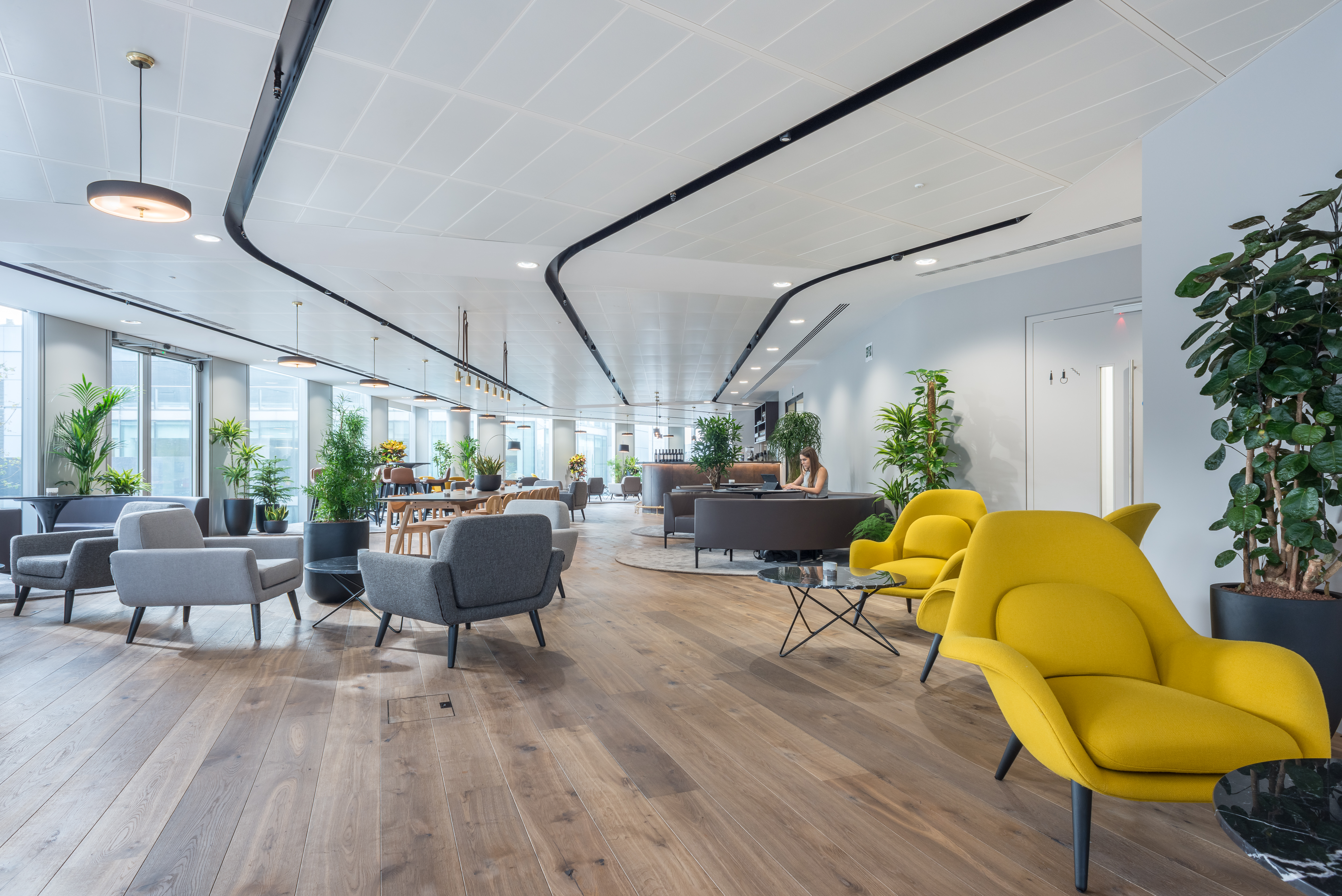 METAL CEILINGS: A FIRST-CHOICE SOLUTION